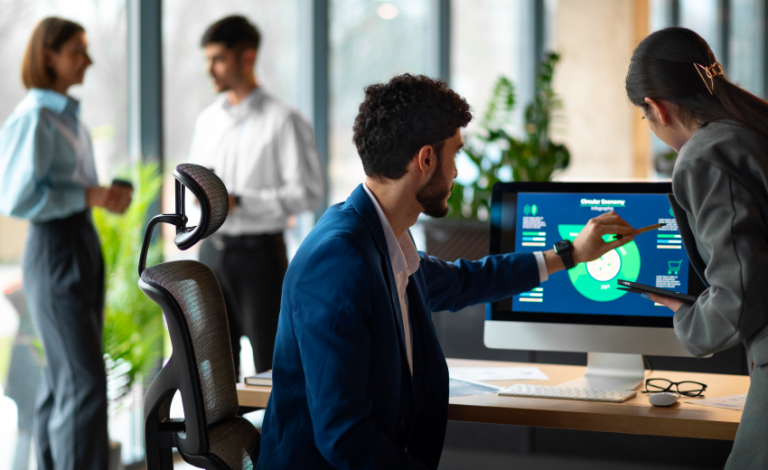 A Complete Guide to Digital Workplace Tools 2025 | Top Examples